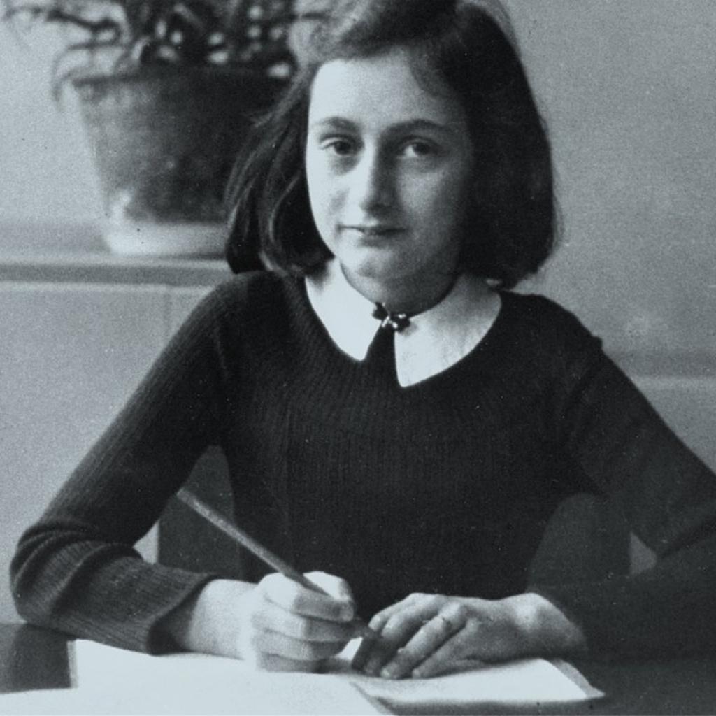 The Diary of Anne Frank: A Tale of Two Sisters (UK) | India ...
